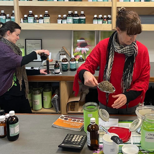 MARSHALL'S HEALTH & NATURAL THERAPY
